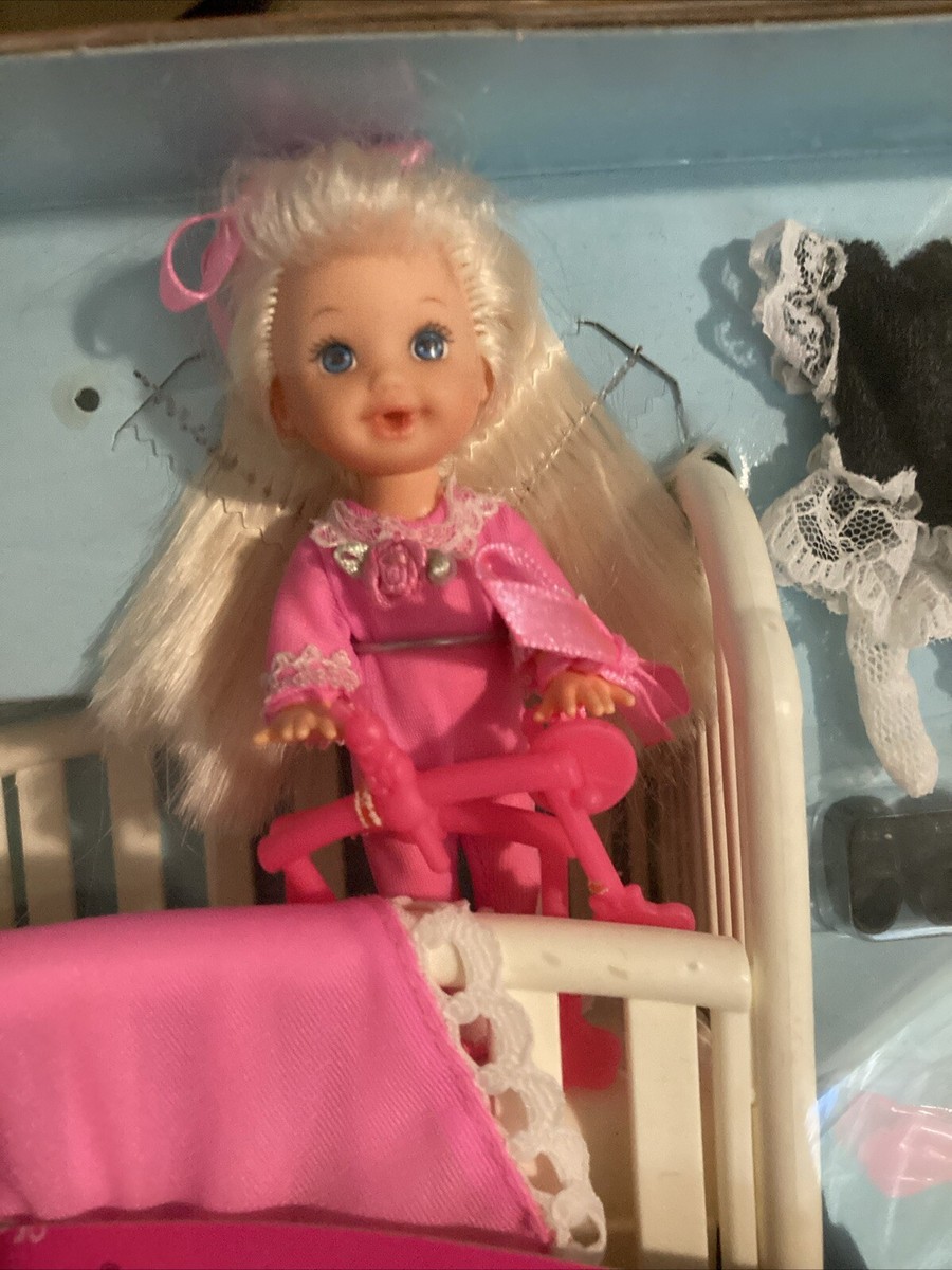 Barbie Giving Birth To Kelly Amazon.com: Barbie KELLY Party Fashions