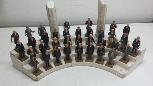 Marx US Presidents Figure Set With Original rounded Display Stand JFK ...