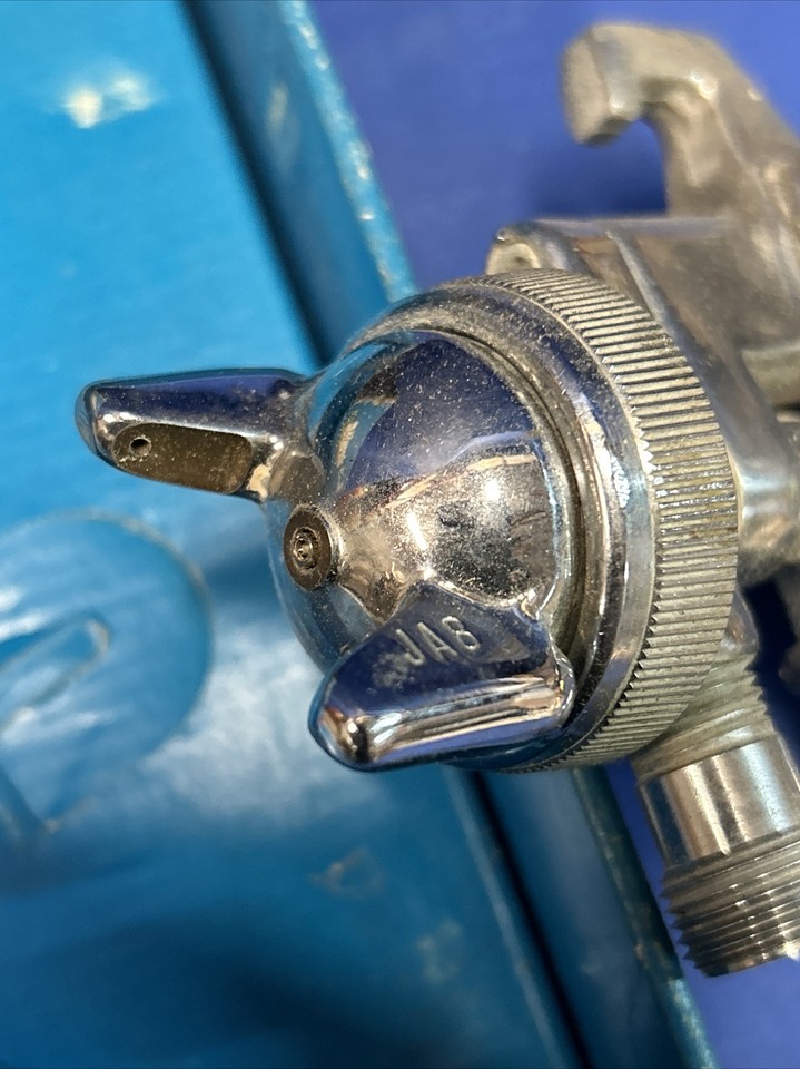 Vintage Alemite Stewart Warner 333450 2 quart pressure cup & Spray gun 7839 | eBay