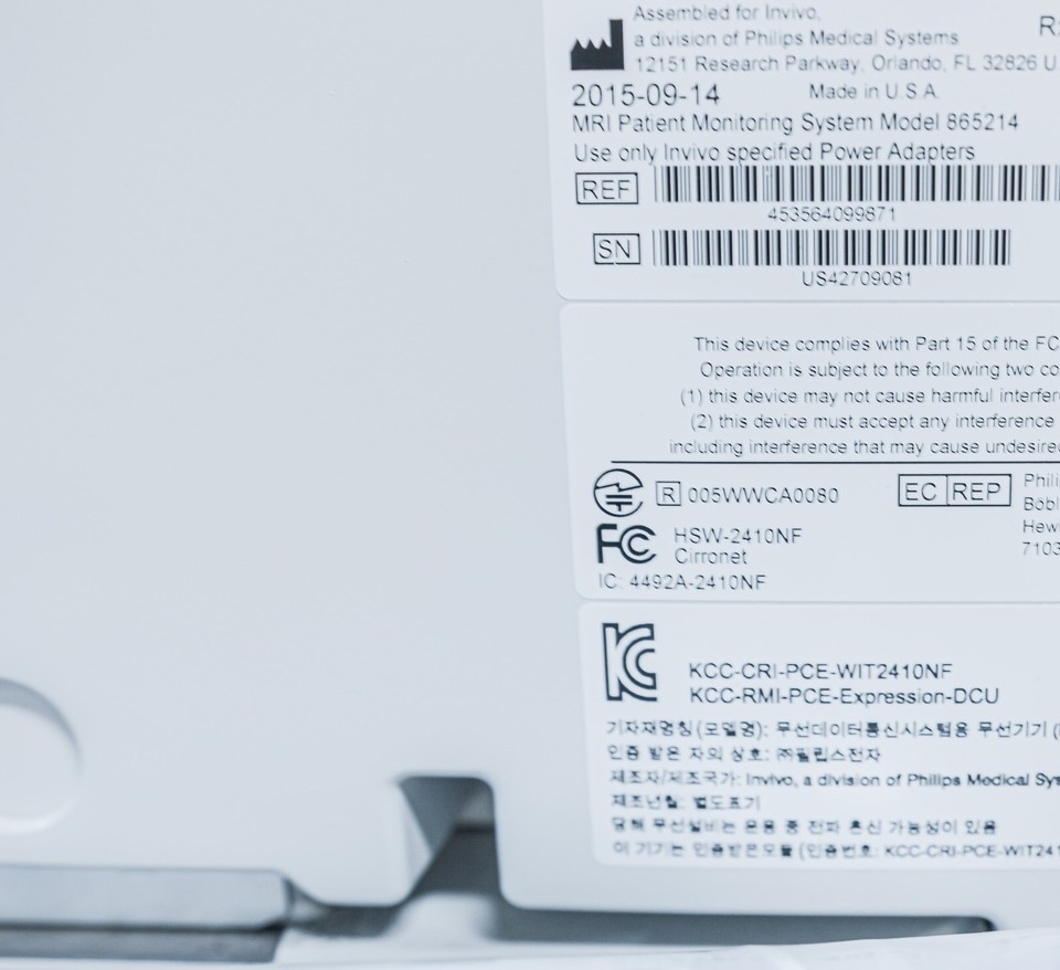 Invivo Expression MRI 865214 Monitor w/ Cart ECG & SPO2 Modules ...