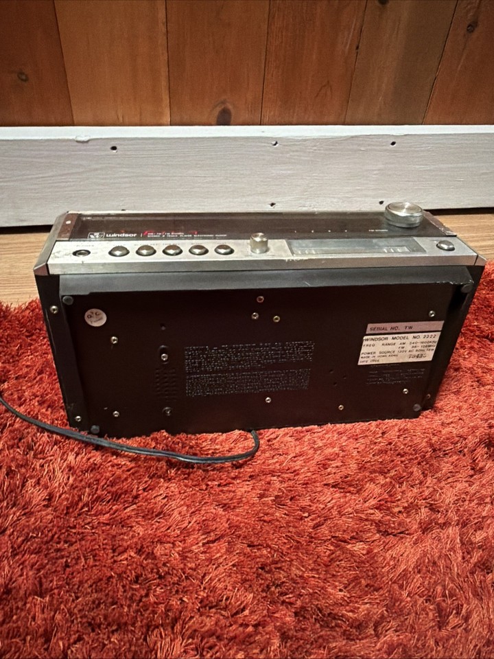 Windsor Model # 2222 AM/FM STEREO Electronic Clock 8 Track Player ...