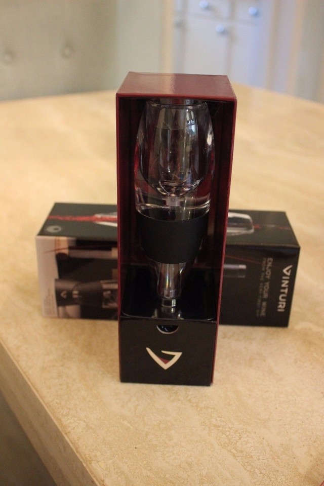 BRAND NEW IN BOX Vinturi Essential Wine Aerator for Red Wine Full Size ...