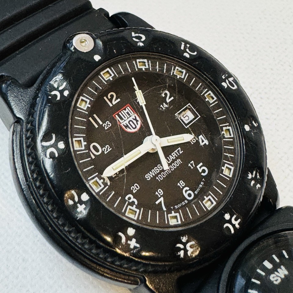 Vintage Luminox Small Face 35mm Women's Men's Date Watch Black On Black ...