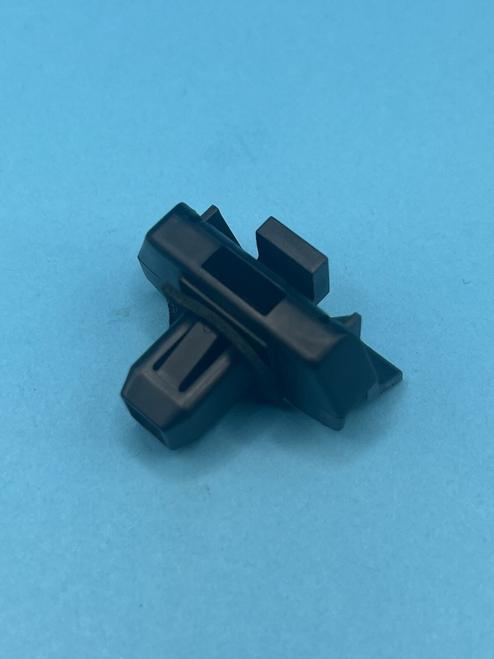 (Pack of 5) Bumper Bracket Moulding Clips for Toyota Highlander 52197 ...