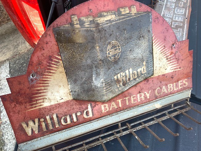 VINTAGE 1940'S WILLARD BATTERY EMBOSSED CABLE RACK 17 X 12 | eBay