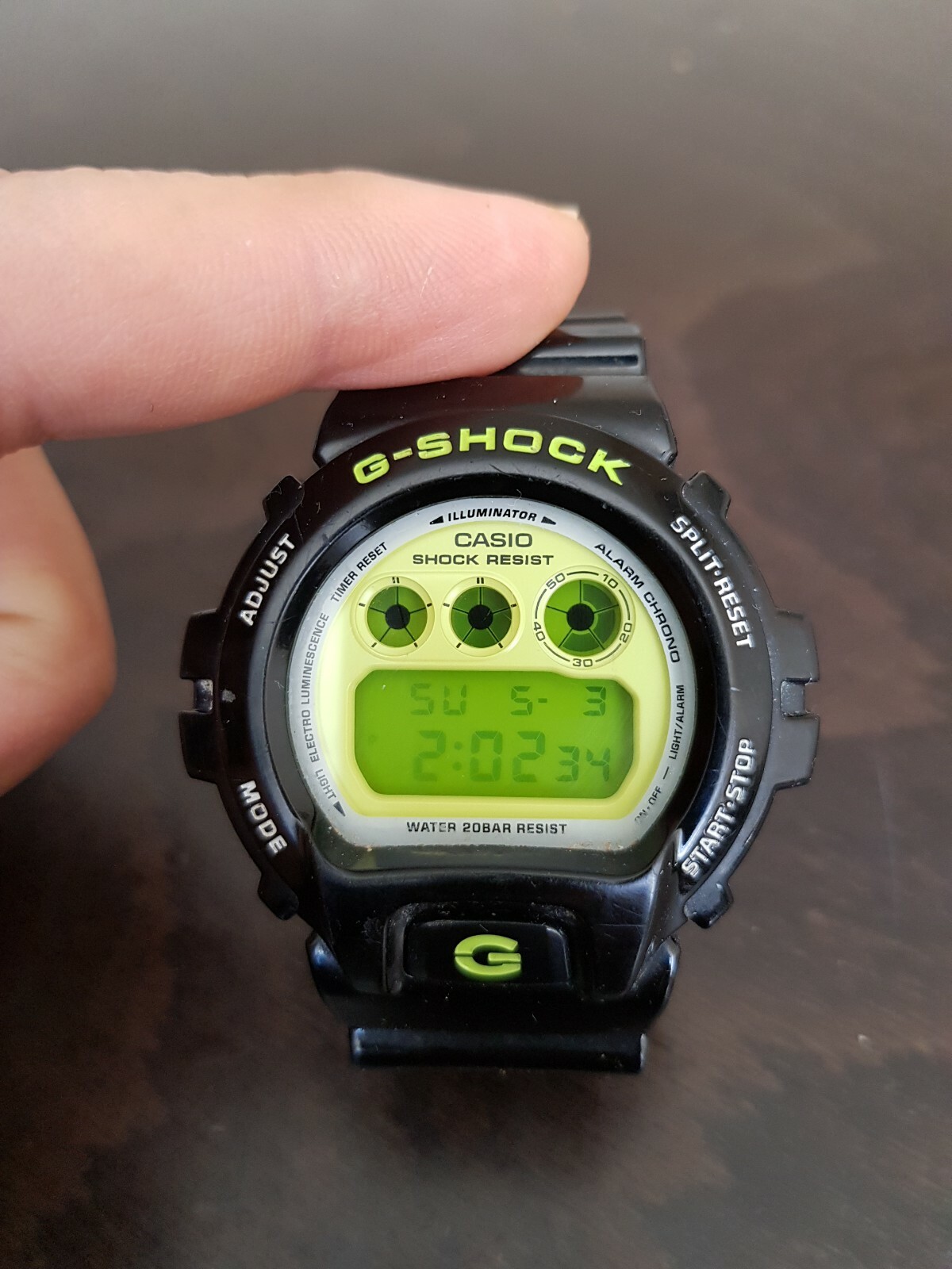 Vintage 90s Casio G Shock Limited Ed. Black/neon lime green watch 1289 ...