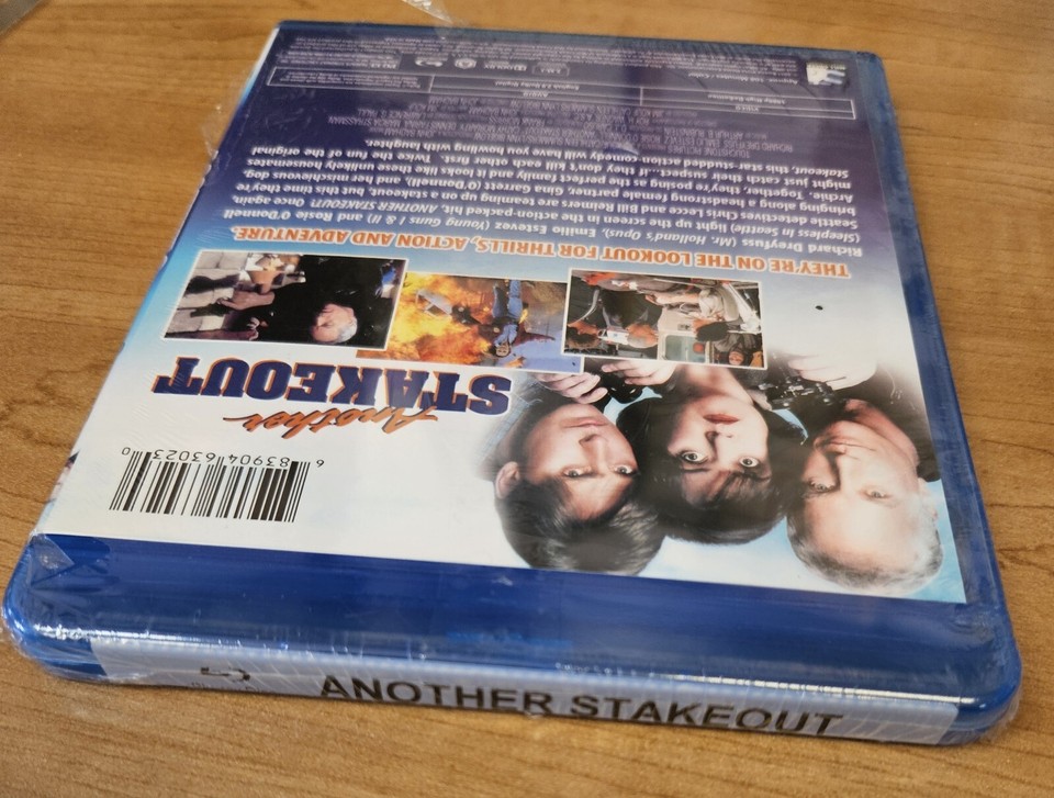 ANOTHER STAKEOUT Blu-ray 2011 Emilio Estevez Comedy Richard Dreyfus NEW ...