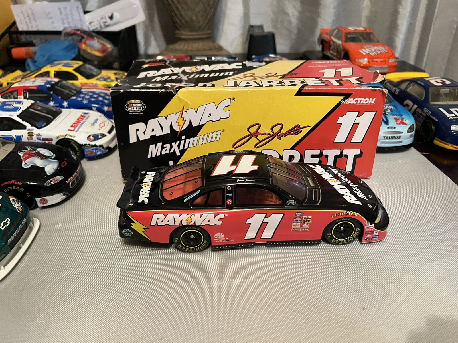 1:24 ACTION 2000 #11 RAYOVAC MAXIMUM PONTIAC GRAND PRIX JASON JARRETT 1 ...
