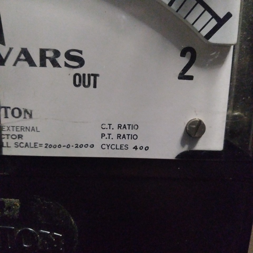 Weston 0-2000 KVAR KILOVAR A-C METER PANEL 6" Metal Case Model 925 Made ...