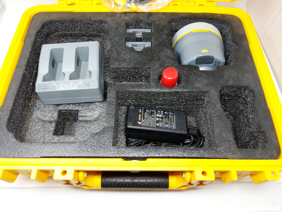 Trimble R10 Base/Rover GNSS Surveying Receiver GLONASS Galileo xFill 4 ...