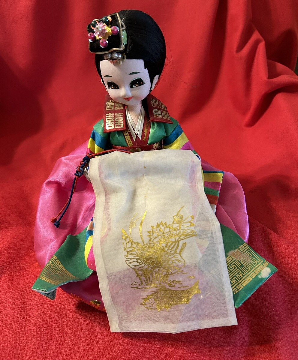 Traditional Hanbok Dolls
