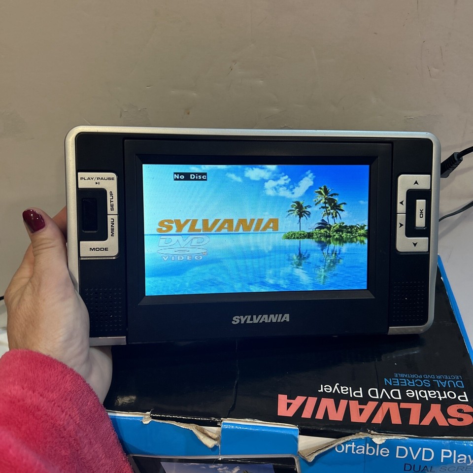 Sylvania Portable Dvd Player Dual 7” Widescreen Color LCD Sylvania With ...