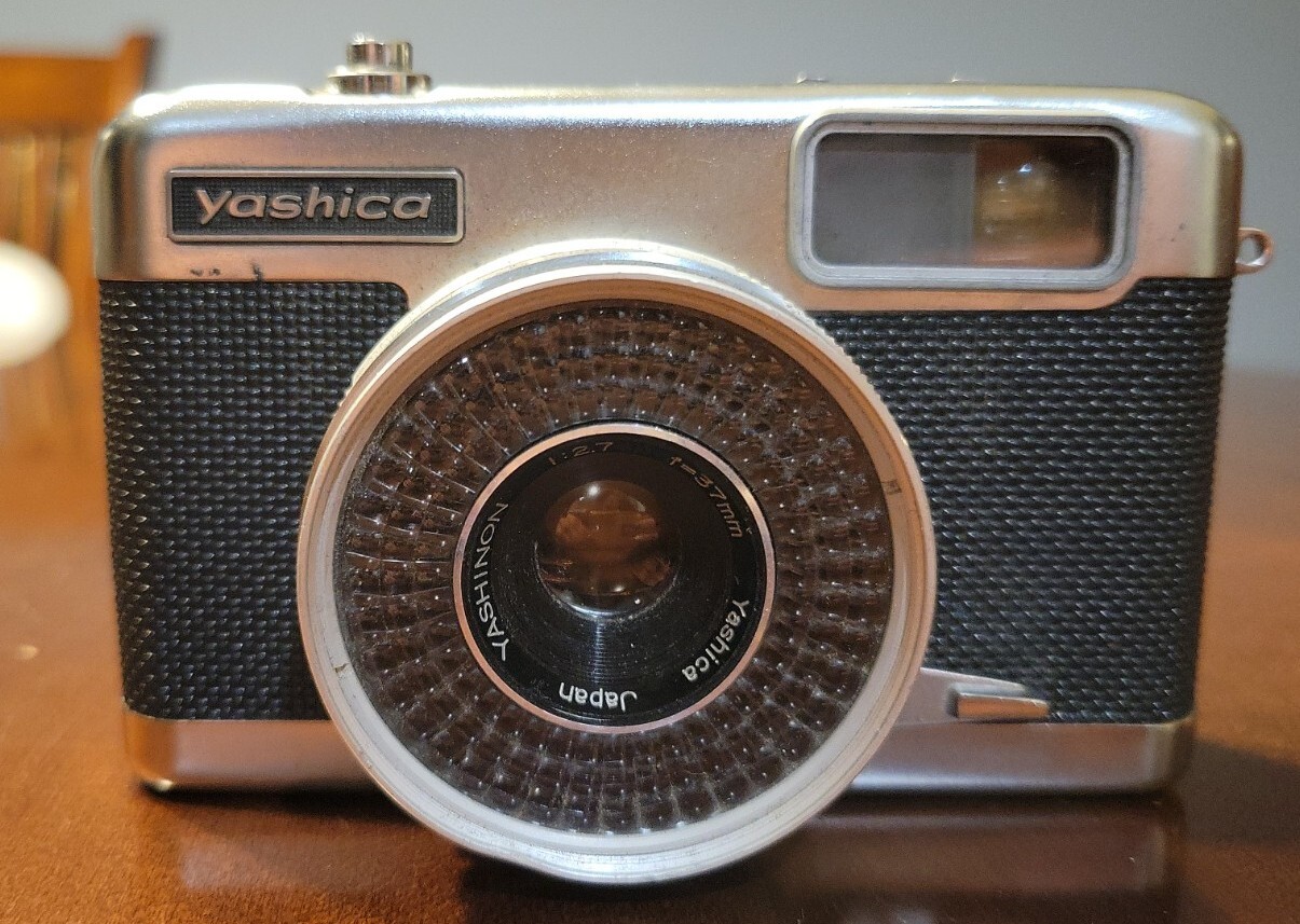 YASHICA EZ MATIC CAMERA JAPAN/ IN LEATHER CASE/INSTRUCTION MANUAL | eBay