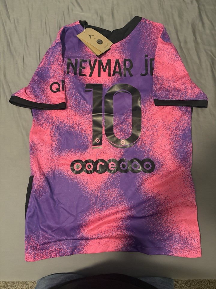 PSG Neymar Jr Jersey Size Small | eBay