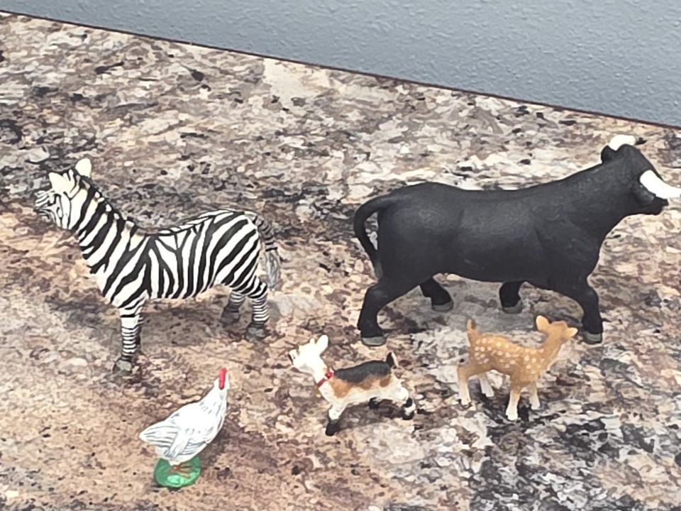 5 Schleich Zebra Bull Chicken Goat Deer Farm Animals D-73527 | eBay