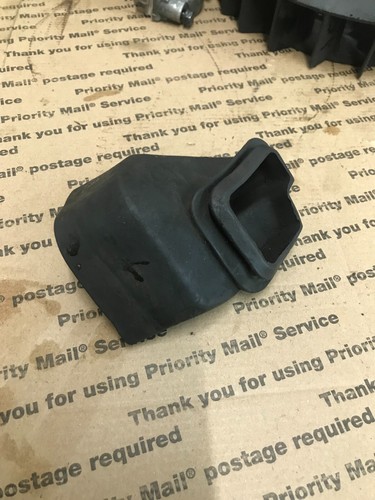 d10 Briggs & Stratton 23HP Vanguard 806442 AIRDUCT AIR DUCT SEE COMMENTS | eBay