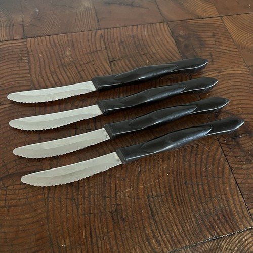 Cutco 1759 Steak Knife Classic Serrated, Dark Handle Red Streak Made in ...