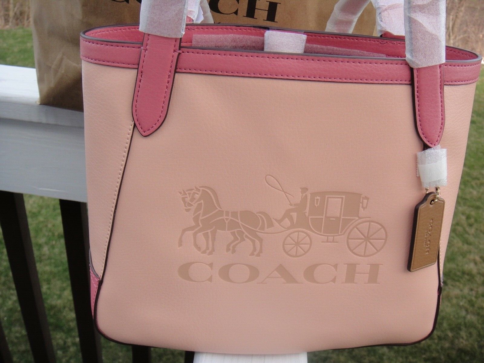 COACH 27 IN Colorblock In Horse &Carriage Leather Tote Bag Authentic ...