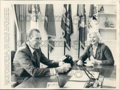 1971 Pres Richard Nixon With Actress Ginger Rogers in White House Press ...