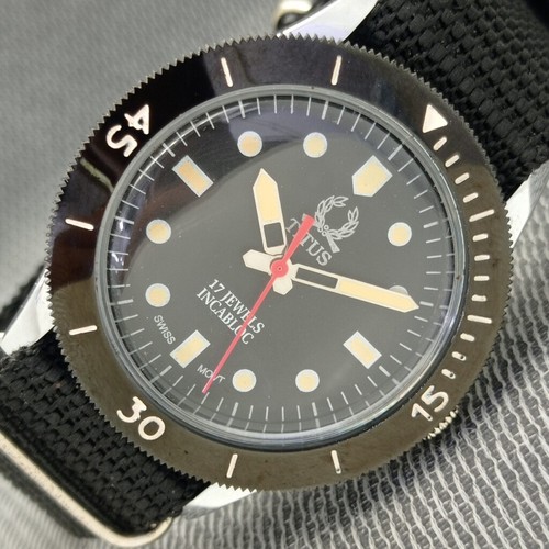 VINTAGE TITUS HAND-WINDING SWISS MENS TURNABLE BEZEL BLACK DIAL WATCH ...