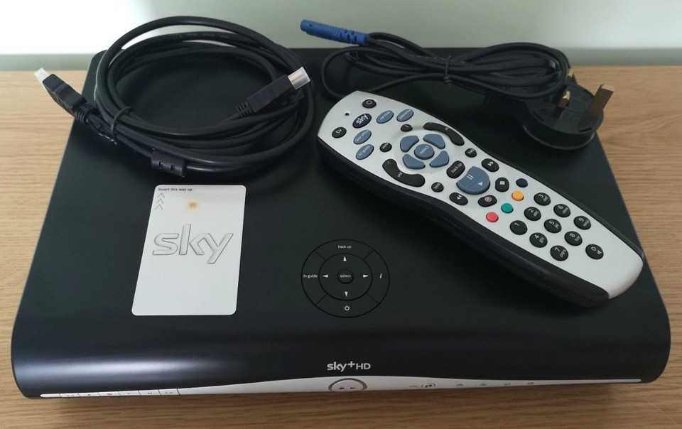 Sky Plus/+ HD Box 500GB Built in WIFI wi-fi DRX890W Remote & Power ...