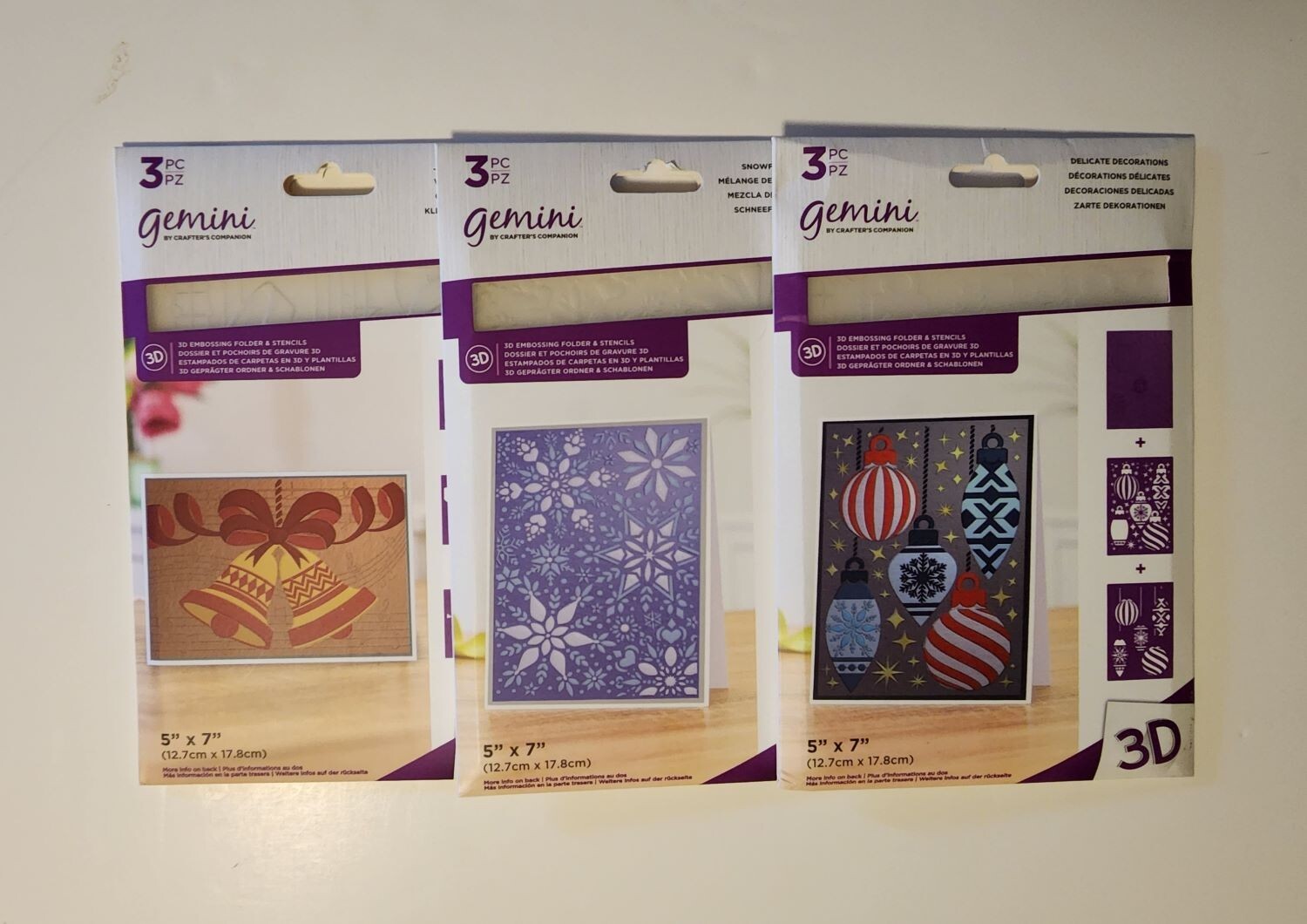 GEMINI - 5 x 7" 3D Embossing Folders & Stencil Christmas by Crafters ...