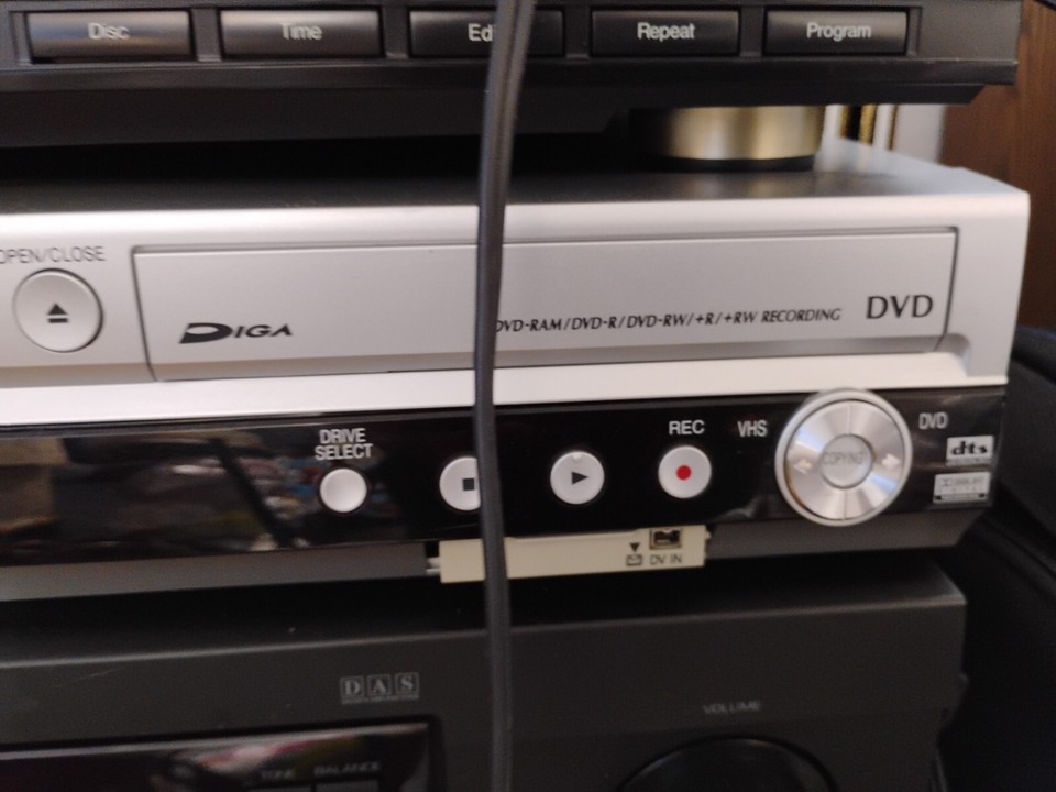 Panasonic DMR-ES35V Combo VCR VHS DVD RAM Player Recorder - TESTED | eBay