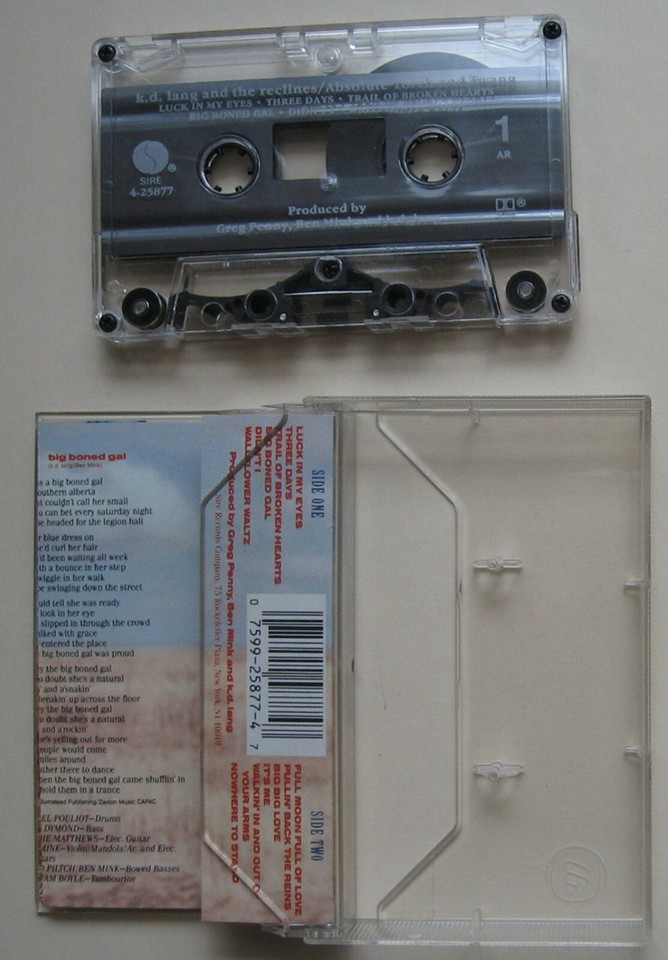 Cassette Lot Willie Nelson Cline Robbie Robertson Randy Travis KD Lang ...