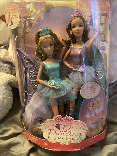 Barbie 12 Dancing Princesses Isla and Hadley 2006 Twin Sisters W/Twirl ...
