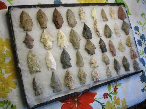 AUTHENTIC INDIAN Arrowheads LOT 2. BIRD POINTS BIGGEST ARROWHEAD 2. INCHES | eBay