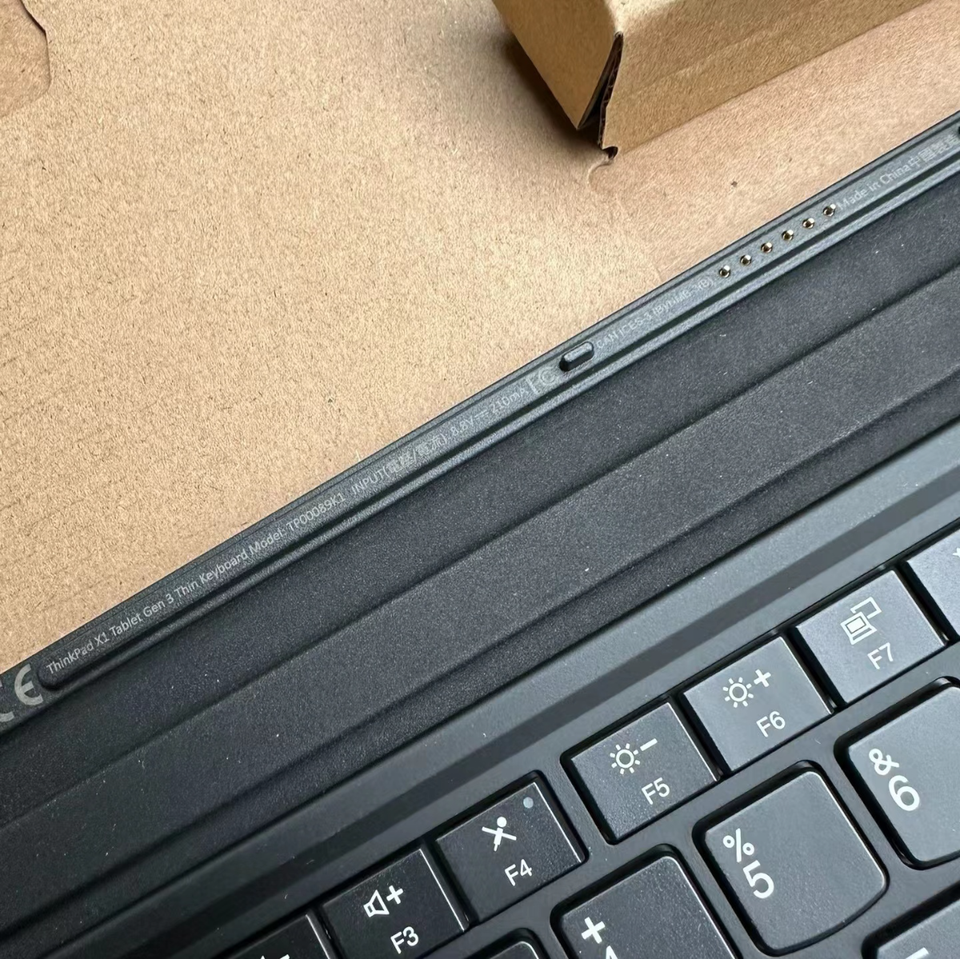 Genuine Lenovo ThinkPad X1 Tablet Gen 3 Magnetic Keyboard TP00089K1 ...