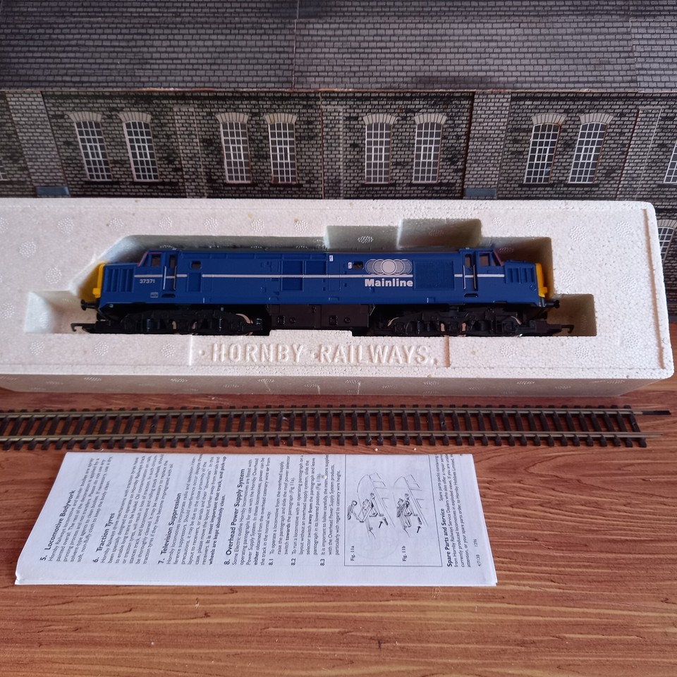 Hornby R2012A Class 37 No 37371 In Mainline Blue Livery | eBay UK