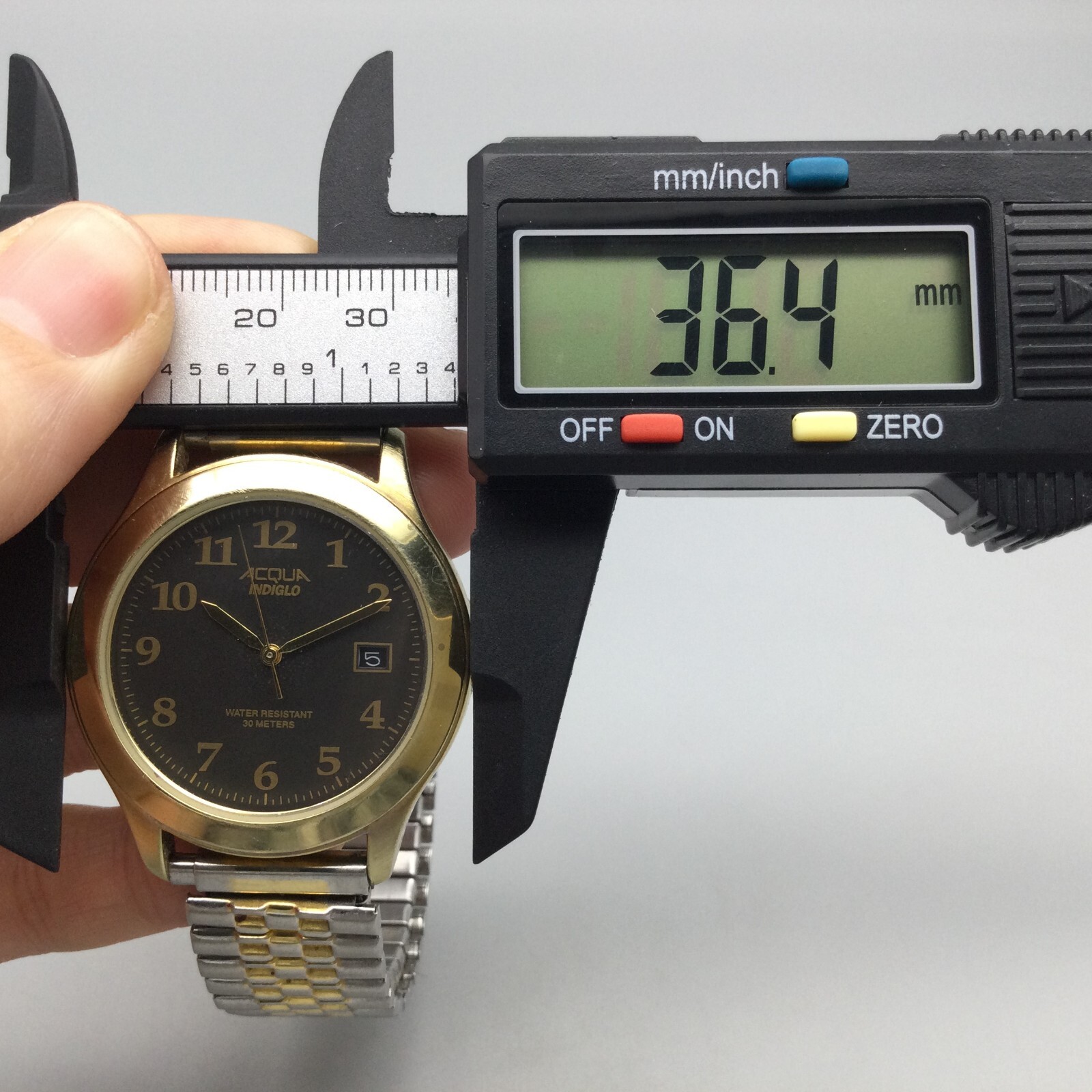 Vtg Timex Acqua Watch Men 36mm Gold Tone Indiglo Stretch Band New ...