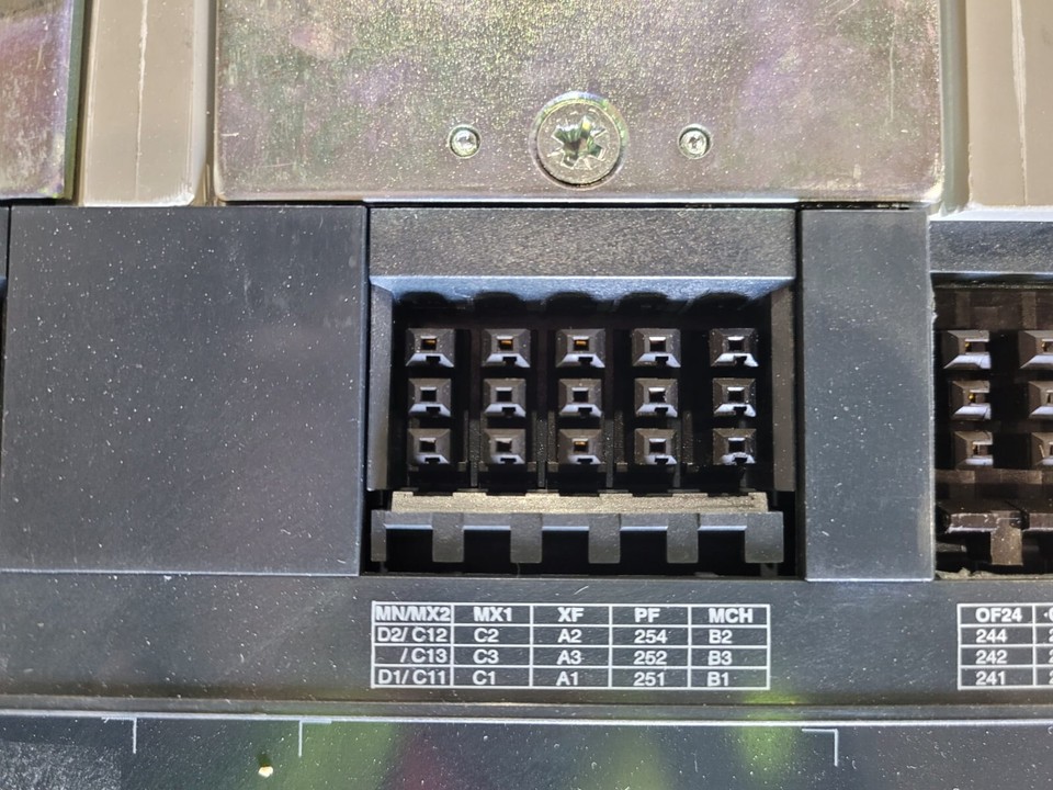 Surplus 3000 Amp Square D NW30H LSI Breaker | eBay