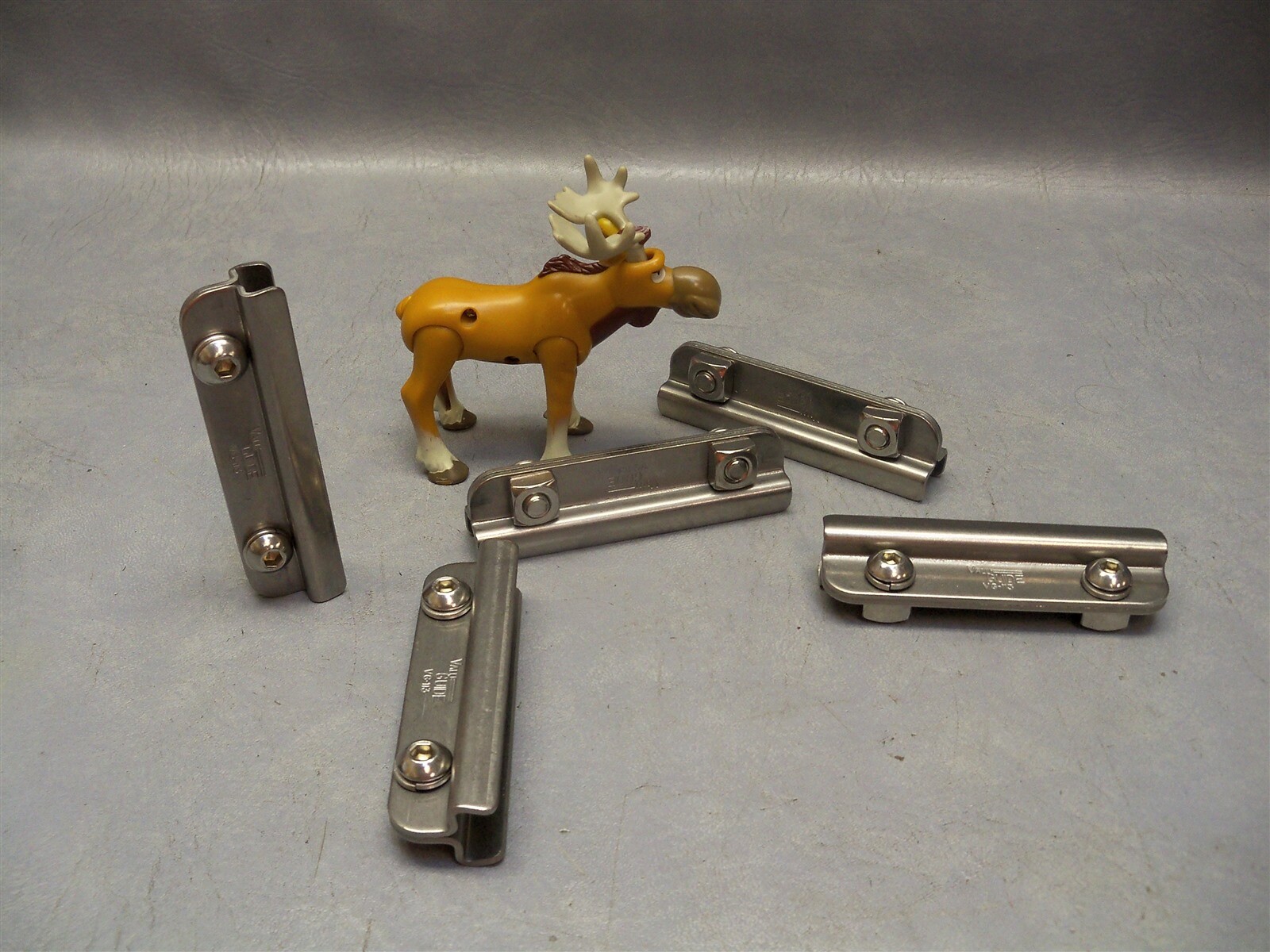 Splicing Clamp 4" Stainless Steel System Plast VG-113-04 Valu-GUIDE lot ...