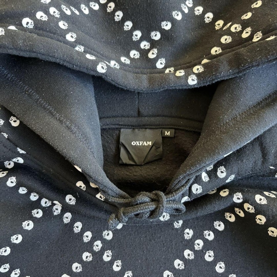 Skull Cross Pattern Sweatshirt Hoodie Punk Rock Gimmick Small Black ...