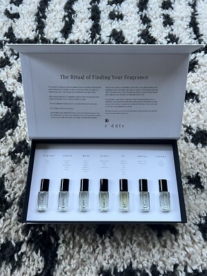 RIDDLE OIL the little Set of 7 Mini 3ML Roll-ons Original Santal ...