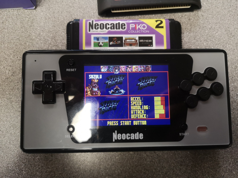 NEOCADE MD200 Sega Mega Drive Portable Handheld 18 nes games build in ...