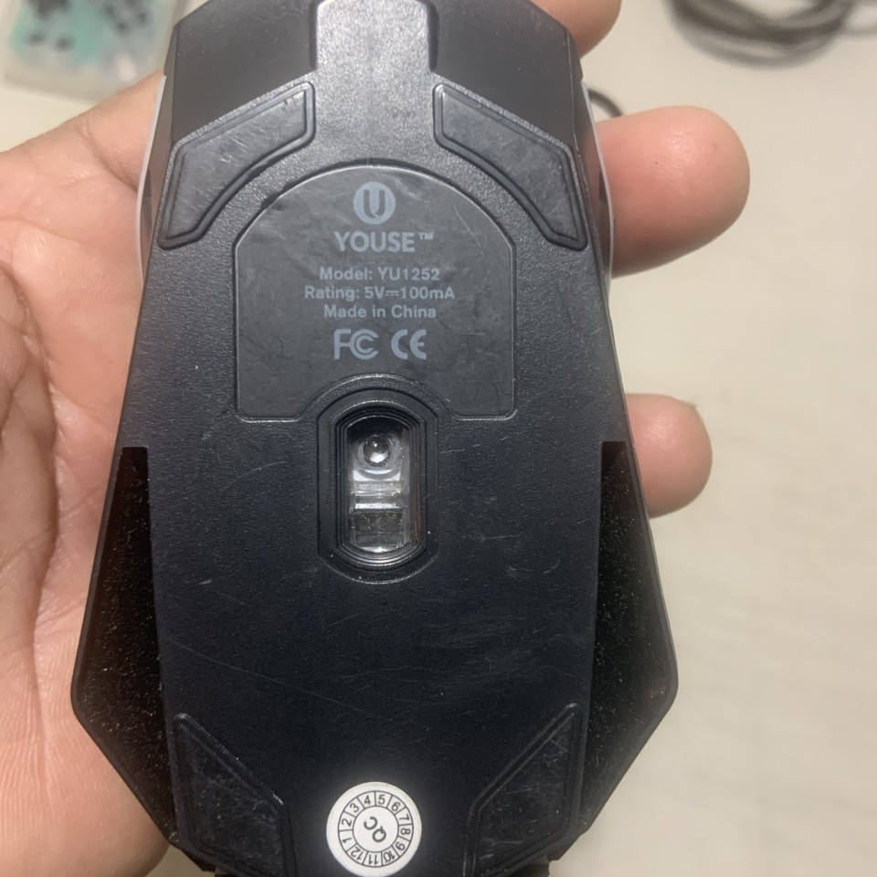 Yuse Light Up Gaming Mouse Model #YU1538 | eBay