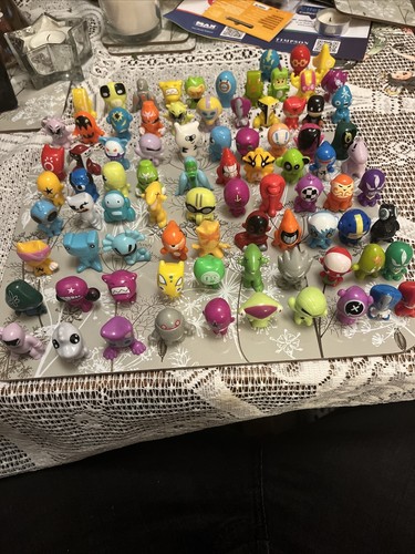 Gogo's Crazy Bones Advanced Special Edition Tin Full + Extra Characters ...