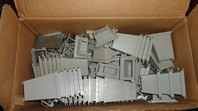 HO scale train track risers plastic gray riser lot 100+ pieces | eBay