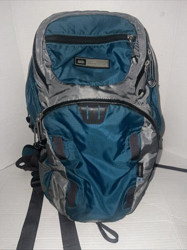 REI Trail 20 Black & Turquoise Backpack Lightweight | eBay