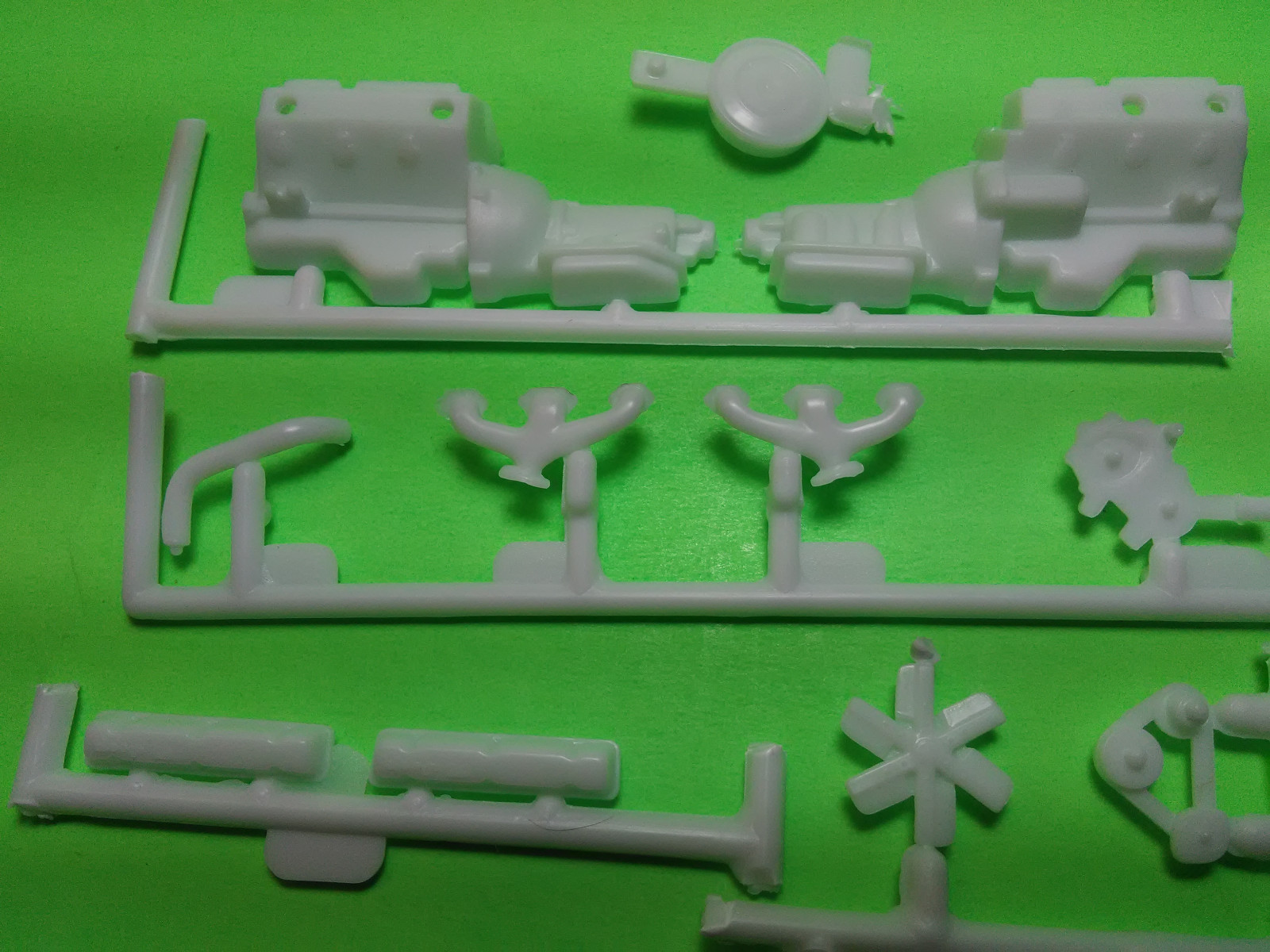 1980 Jeep Honcho j10 Ice Patrol 1/24 frame chassis axle AMC 401 V8 ...