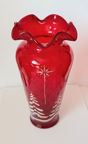 FENTON 11" VASE ︎ Ruby RED 6 pt STAR BRIGHT ︎ SIGNED "K S Buskirk ...
