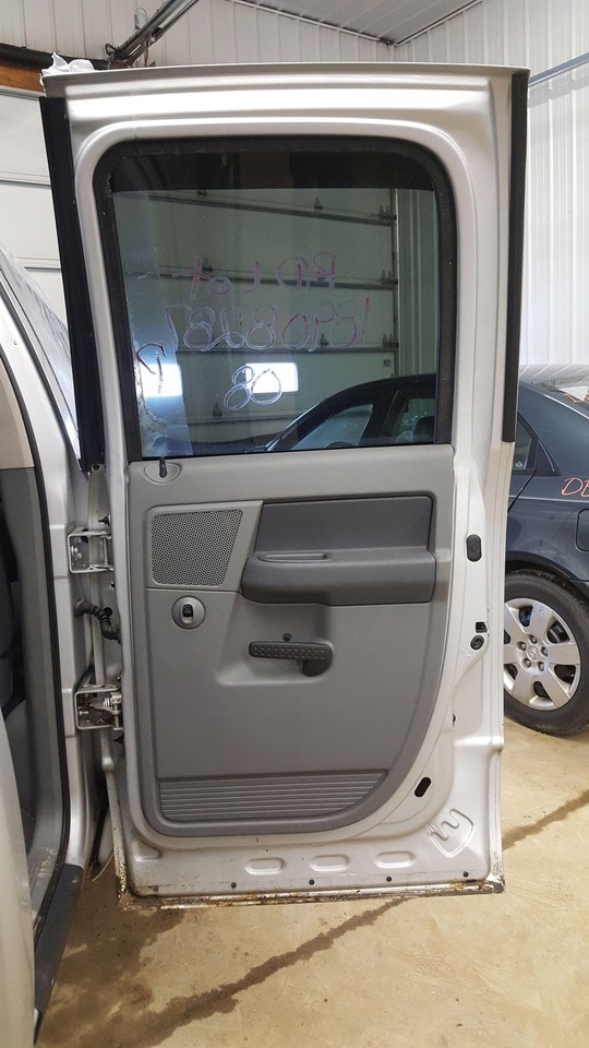 03-08 DODGE RAM 1500 PASSENGER RIGHT REAR SIDE DOOR ASSY BRIGHT SILVER ...