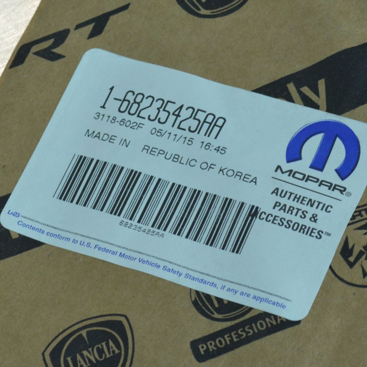 Door+Emblem+Mopar+68235425AA+fits+2014+Jeep+Grand+Cherokee for sale ...