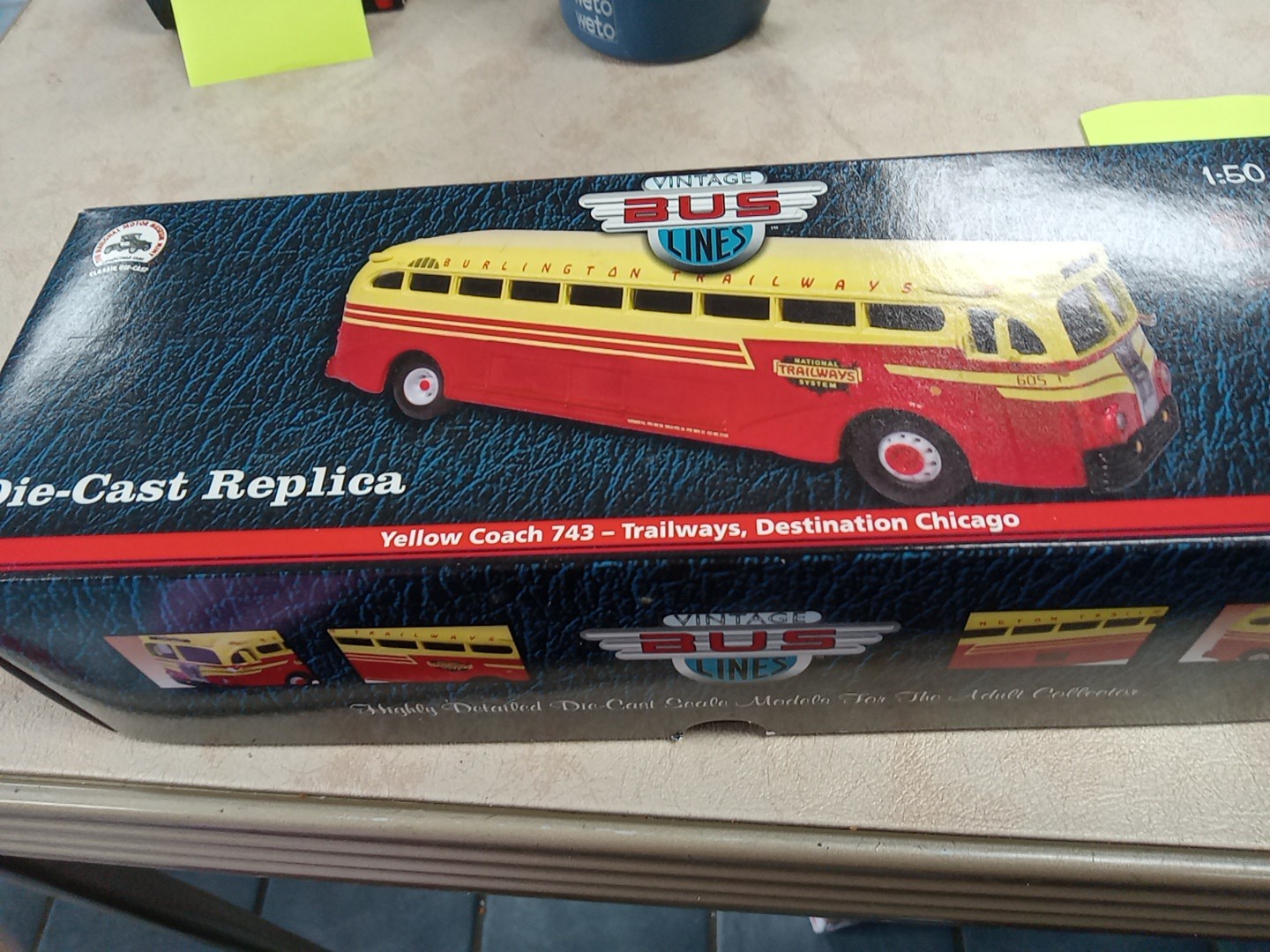CORGI VINTAGE BUS LINES YELLOW COACH 743 TRAILWAYS DESTINATION CHICAGO ...