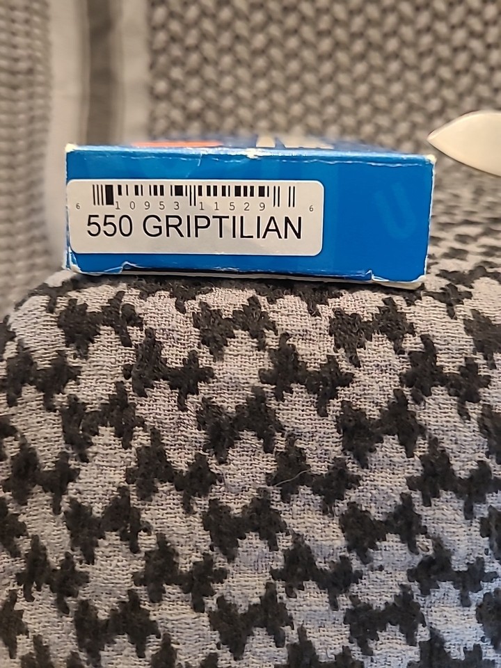 Benchmade 550 Griptilian, 440C, early production model, oval thumb hole ...