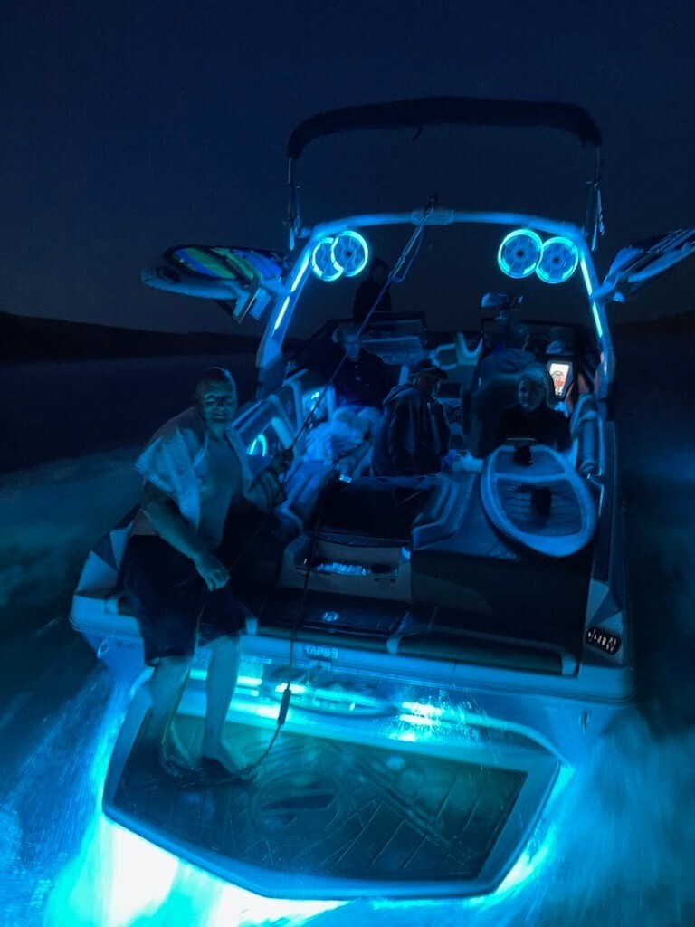 Underwater Transom Lights For Boats Underwater LED Boat Lights! Drain