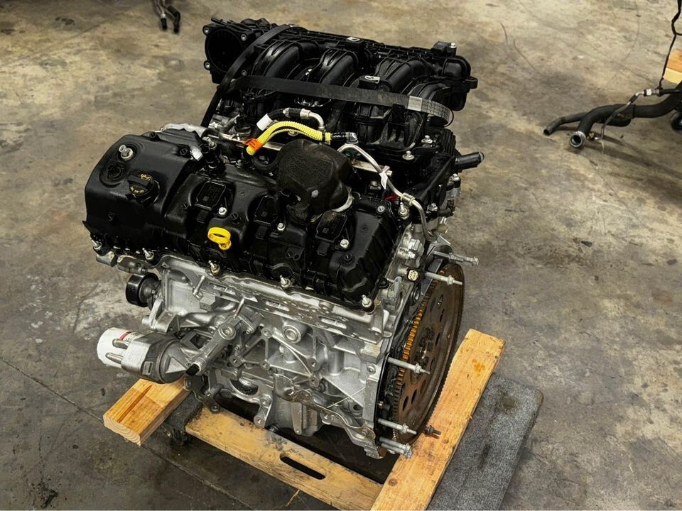 2020 2021 2022 Ford Explorer 3.3L Engine Motor 6cyl 12K Miles Complete ...